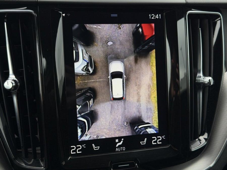 Pelēks Volvo XC60 2019 Pērnava, ar dzinēja tilpumu 2.00 L un nobraukumu 124 tūkst. km par 30900 €, foto 9 vietnē AUTOMOTO.COM.LV