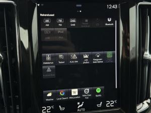 Pelēks Volvo XC60 2019 Pērnava, ar dzinēja tilpumu 2.00 L un nobraukumu 124 tūkst. km par 30900 €, foto 17 vietnē AUTOMOTO.COM.LV