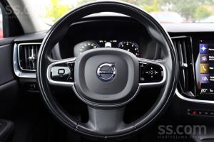 Pelēks Volvo XC60 2020 Rīga, ar dzinēja tilpumu 2.00 L un nobraukumu 177 tūkst. km par 26990 €, foto 11 vietnē AUTOMOTO.COM.LV