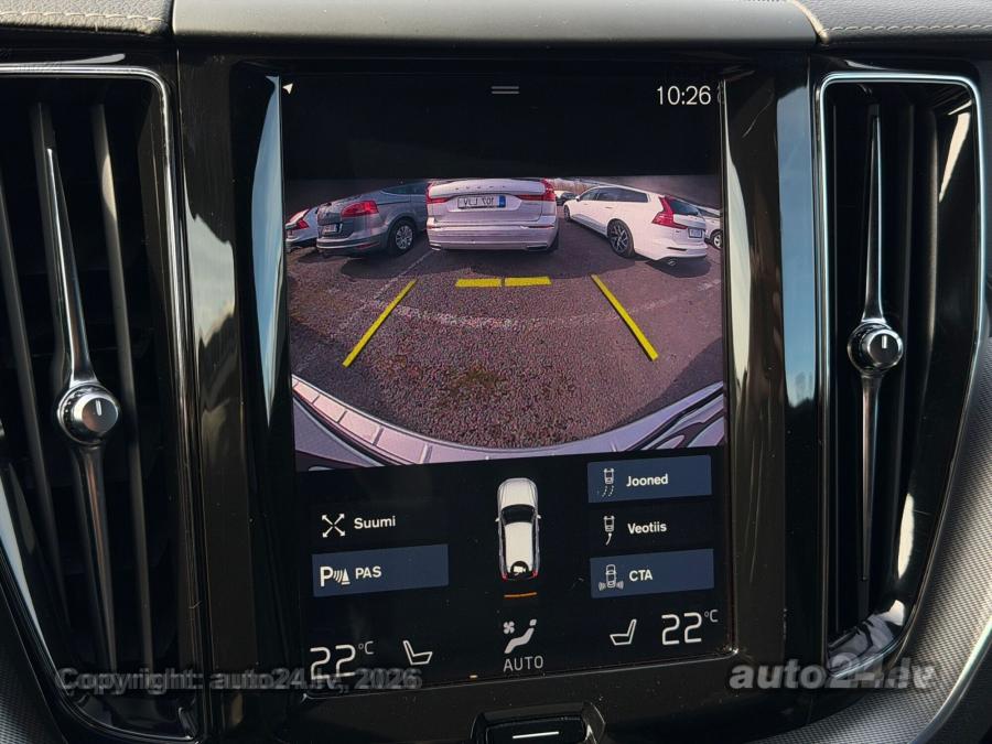 Pelēks Volvo XC60 2020 Pērnava, ar dzinēja tilpumu 2.00 L un nobraukumu 112 tūkst. km par 29900 €, foto 14 vietnē AUTOMOTO.COM.LV