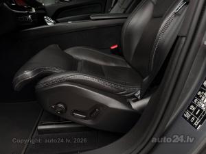 Grey Volvo XC60 2020 in Tallinn, with an engine capacity of 2.00 L and mileage of 164 thousand km for 27900 €, photo 13 on AUTOMOTO.COM.LV