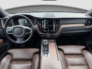 Pelēks Volvo XC60 2021 Pērnava, ar dzinēja tilpumu 2.00 L un nobraukumu 114 tūkst. km par 31900 €, foto 7 vietnē AUTOMOTO.COM.LV