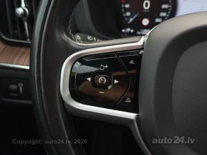 Серый Вольво ХС60 2021 в Пярну, объемом двигателя 2.00 л и пробегом 114 тыс. км за 31900 €, фото 24 на AUTOMOTO.COM.LV