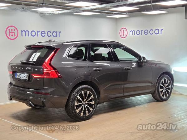 Pelēks Volvo XC60 2022 Tallina, ar dzinēja tilpumu 2.00 L un nobraukumu 50 tūkst. km par 41900 €, foto 4 vietnē AUTOMOTO.COM.LV