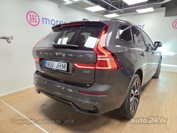 Pelēks Volvo XC60 2022 Tallina, ar dzinēja tilpumu 2.00 L un nobraukumu 50 tūkst. km par 41900 €, foto 6 vietnē AUTOMOTO.COM.LV