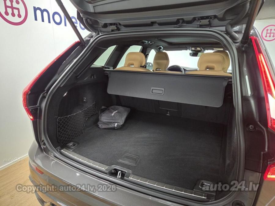 Серый Вольво ХС60 2022 в Таллин, объемом двигателя 2.00 л и пробегом 50 тыс. км за 41900 €, фото 25 на AUTOMOTO.COM.LV