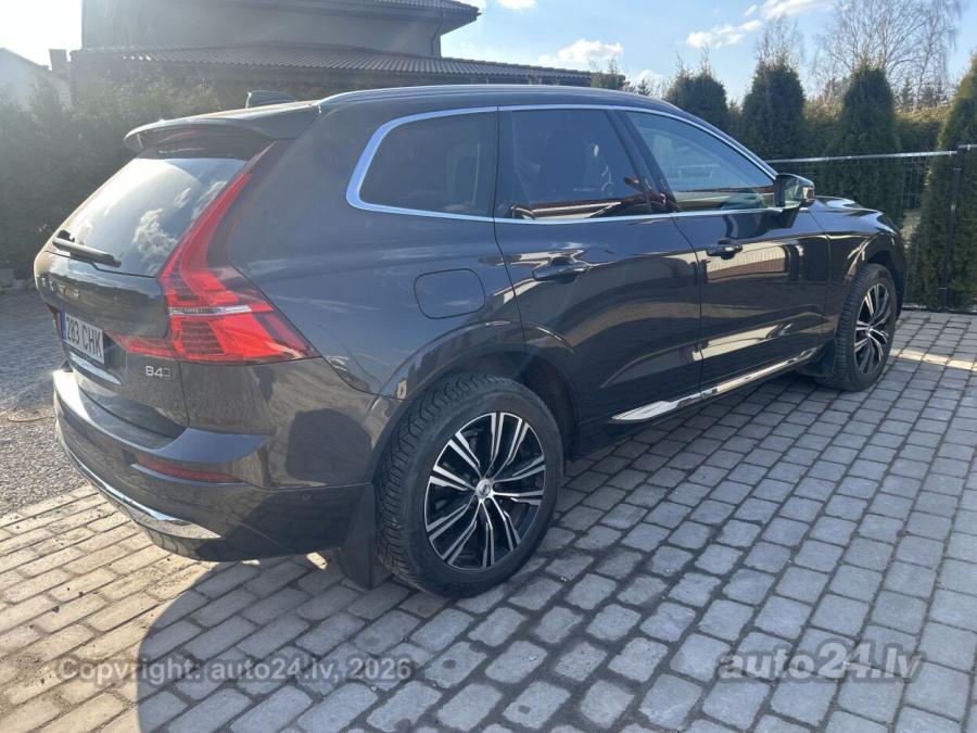 Pelēks Volvo XC60 2022 Tartu, ar dzinēja tilpumu 2.00 L un nobraukumu 88 tūkst. km par 45000 €, foto 3 vietnē AUTOMOTO.COM.LV