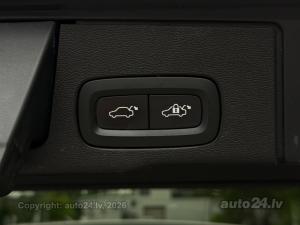 Pelēks Volvo XC60 2022 Pērnava, ar dzinēja tilpumu 2.00 L un nobraukumu 142 tūkst. km par 32900 €, foto 11 vietnē AUTOMOTO.COM.LV