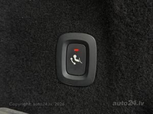 Pelēks Volvo XC60 2022 Pērnava, ar dzinēja tilpumu 2.00 L un nobraukumu 142 tūkst. km par 32900 €, foto 12 vietnē AUTOMOTO.COM.LV