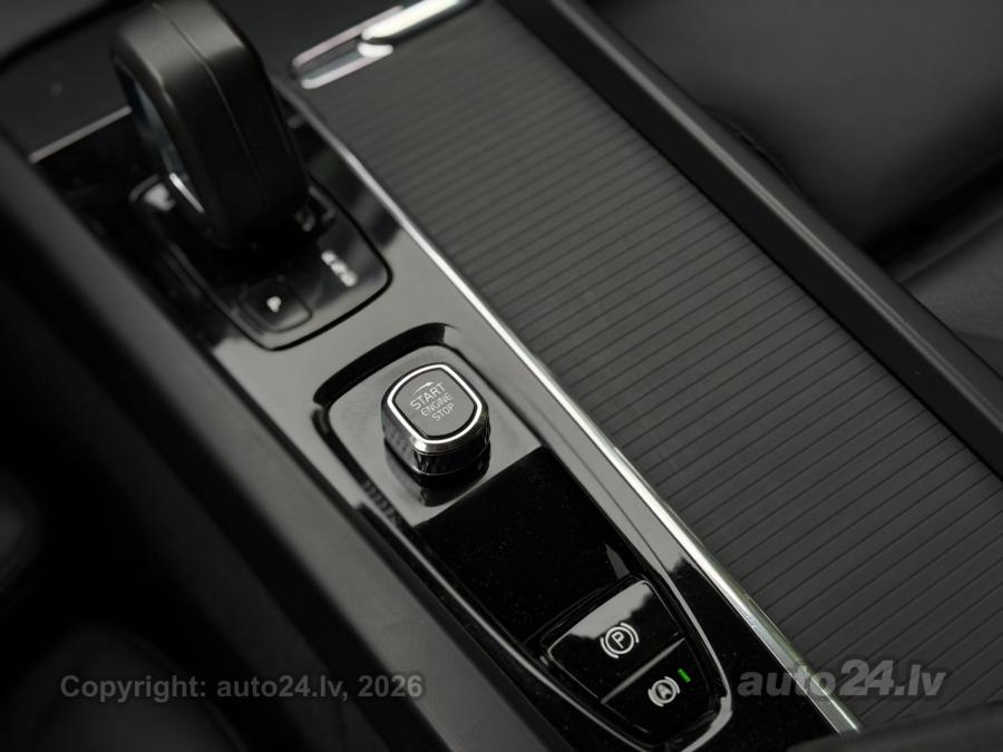Pelēks Volvo XC60 2022 Pērnava, ar dzinēja tilpumu 2.00 L un nobraukumu 142 tūkst. km par 32900 €, foto 22 vietnē AUTOMOTO.COM.LV