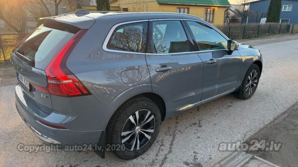 Pelēks Volvo XC60 2023 Tallina, ar dzinēja tilpumu 2.00 L un nobraukumu 41 tūkst. km par 47990 €, foto 4 vietnē AUTOMOTO.COM.LV