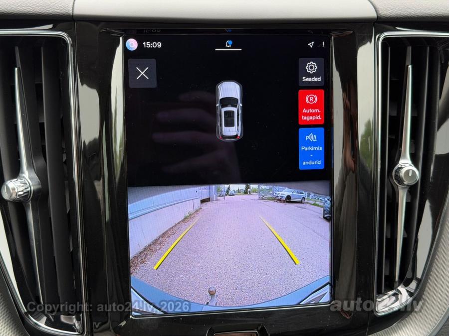Pelēks Volvo XC60 2023 Pērnava, ar dzinēja tilpumu 2.00 L un nobraukumu 42 tūkst. km par 39900 €, foto 10 vietnē AUTOMOTO.COM.LV