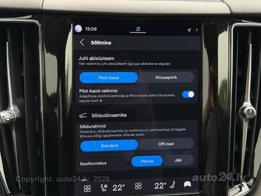Pelēks Volvo XC60 2023 Pērnava, ar dzinēja tilpumu 2.00 L un nobraukumu 42 tūkst. km par 39900 €, foto 13 vietnē AUTOMOTO.COM.LV
