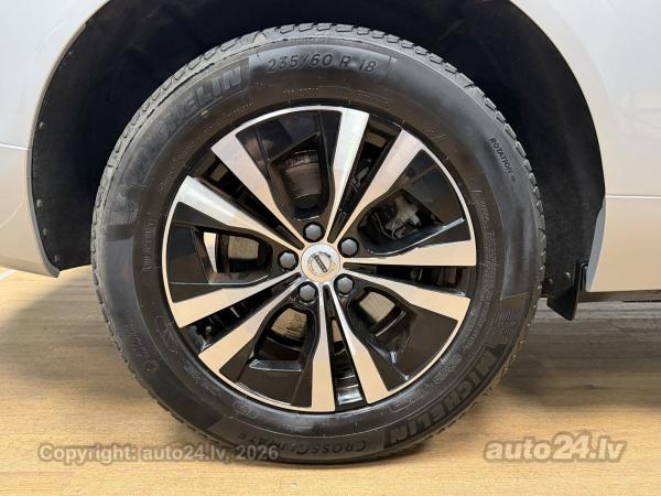 Pelēks Volvo XC60 2023 Tallina, ar dzinēja tilpumu 2.00 L un nobraukumu 55 tūkst. km par 47990 €, foto 7 vietnē AUTOMOTO.COM.LV