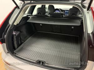 Pelēks Volvo XC60 2023 Tallina, ar dzinēja tilpumu 2.00 L un nobraukumu 55 tūkst. km par 47990 €, foto 9 vietnē AUTOMOTO.COM.LV