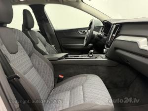 Pelēks Volvo XC60 2023 Tallina, ar dzinēja tilpumu 2.00 L un nobraukumu 55 tūkst. km par 47990 €, foto 14 vietnē AUTOMOTO.COM.LV
