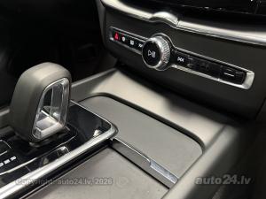 Pelēks Volvo XC60 2023 Tallina, ar dzinēja tilpumu 2.00 L un nobraukumu 55 tūkst. km par 47990 €, foto 16 vietnē AUTOMOTO.COM.LV