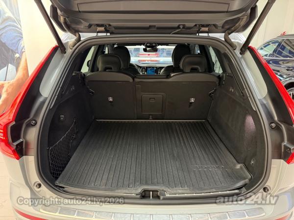 Pelēks Volvo XC60 2024 Viljandi, ar dzinēja tilpumu 2.00 L un nobraukumu 47 tūkst. km par 51000 €, foto 6 vietnē AUTOMOTO.COM.LV