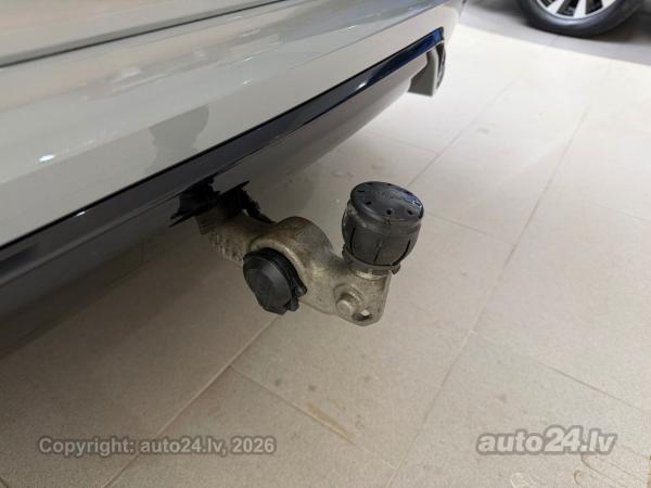Pelēks Volvo XC60 2024 Viljandi, ar dzinēja tilpumu 2.00 L un nobraukumu 47 tūkst. km par 51000 €, foto 7 vietnē AUTOMOTO.COM.LV
