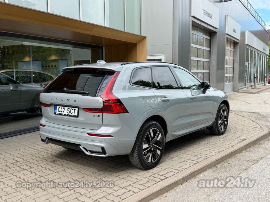 Pelēks Volvo XC60 2026 Tartu, ar dzinēja tilpumu 2.00 L un nobraukumu 990 tūkst. km par 57900 €, foto 4 vietnē AUTOMOTO.COM.LV