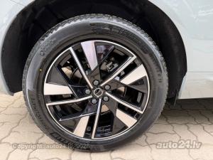 Pelēks Volvo XC60 2026 Tartu, ar dzinēja tilpumu 2.00 L un nobraukumu 990 tūkst. km par 57900 €, foto 12 vietnē AUTOMOTO.COM.LV