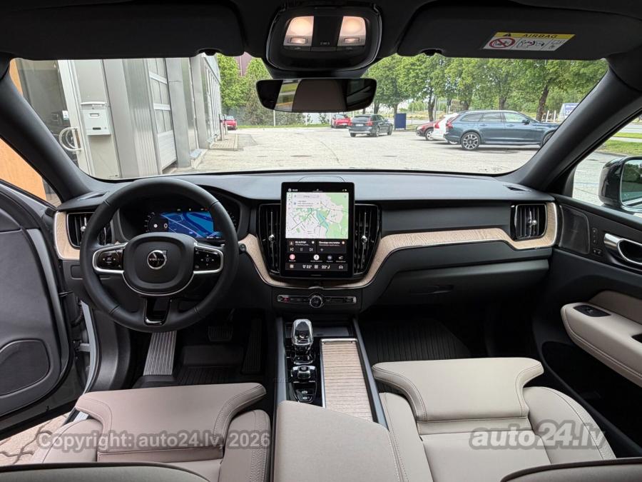 Pelēks Volvo XC60 2026 Tartu, ar dzinēja tilpumu 2.00 L un nobraukumu 990 tūkst. km par 57900 €, foto 13 vietnē AUTOMOTO.COM.LV