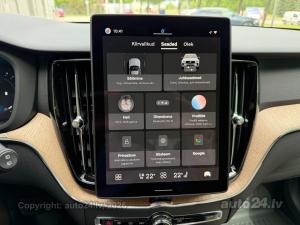 Pelēks Volvo XC60 2026 Tartu, ar dzinēja tilpumu 2.00 L un nobraukumu 990 tūkst. km par 57900 €, foto 19 vietnē AUTOMOTO.COM.LV