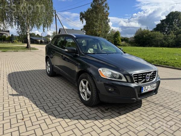 Volvo XC60 2009 Jēkabpils, ar dzinēja tilpumu 2.40 L un nobraukumu 321 tūkst. km par 5400 €, foto 1 vietnē AUTOMOTO.COM.LV