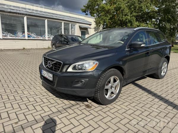 Volvo XC60 2009 Jēkabpils, ar dzinēja tilpumu 2.40 L un nobraukumu 321 tūkst. km par 5400 €, foto 3 vietnē AUTOMOTO.COM.LV
