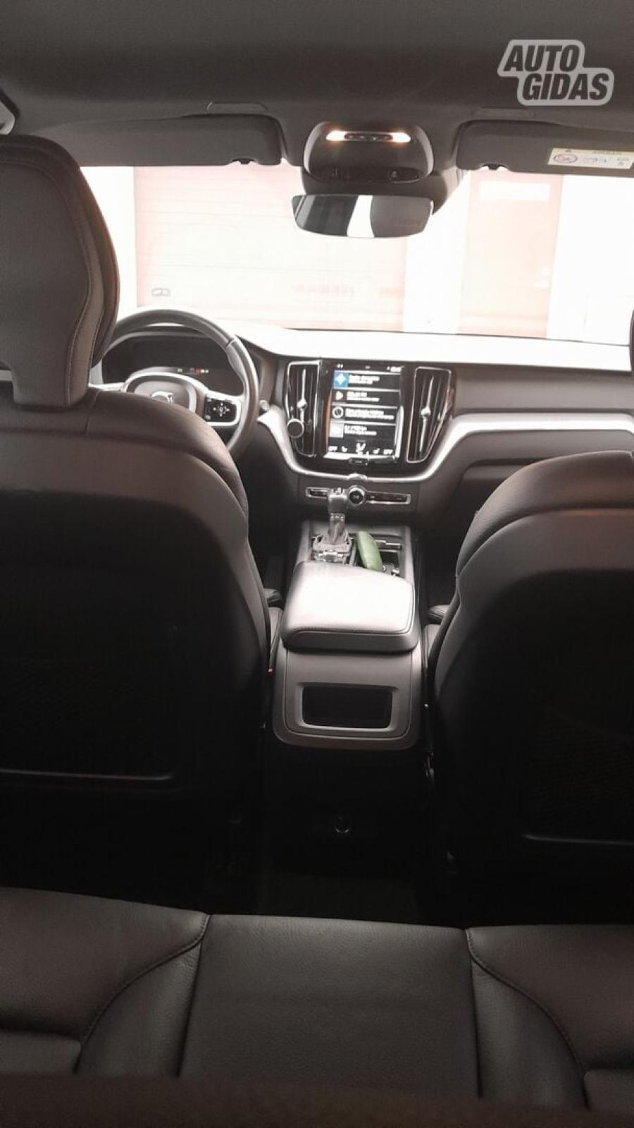Volvo XC60 2019 in Mazeikiai, with an engine capacity of 2.00 L and mileage of 104 thousand km for 2500 €, photo 1 on AUTOMOTO.COM.LV