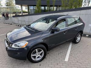 Volvo XC60 2009 in Kaunas, with an engine capacity of 2.40 L and mileage of 330 thousand km for 5999 €, photo 12 on AUTOMOTO.COM.LV