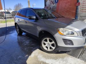 Volvo XC60 2012 in Klaipeda, with an engine capacity of 2.00 L and mileage of 300 thousand km for 6650 €, photo  on AUTOMOTO.COM.LV