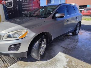 Volvo XC60 2012 in Klaipeda, with an engine capacity of 2.00 L and mileage of 300 thousand km for 6650 €, photo 3 on AUTOMOTO.COM.LV