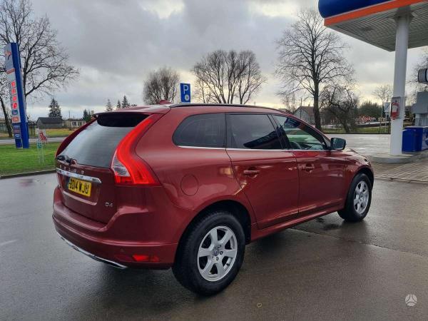 Oranžs Volvo XC60 2014 Tauragė, ar dzinēja tilpumu 2.00 L un nobraukumu 150 tūkst. km par 4450 €, foto 4 vietnē AUTOMOTO.COM.LV