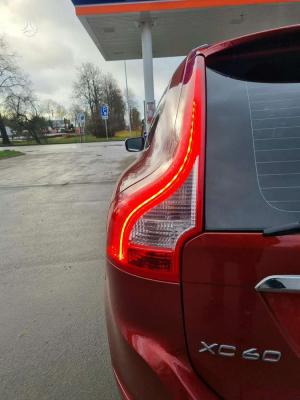 Oranžs Volvo XC60 2014 Tauragė, ar dzinēja tilpumu 2.00 L un nobraukumu 150 tūkst. km par 4450 €, foto 10 vietnē AUTOMOTO.COM.LV