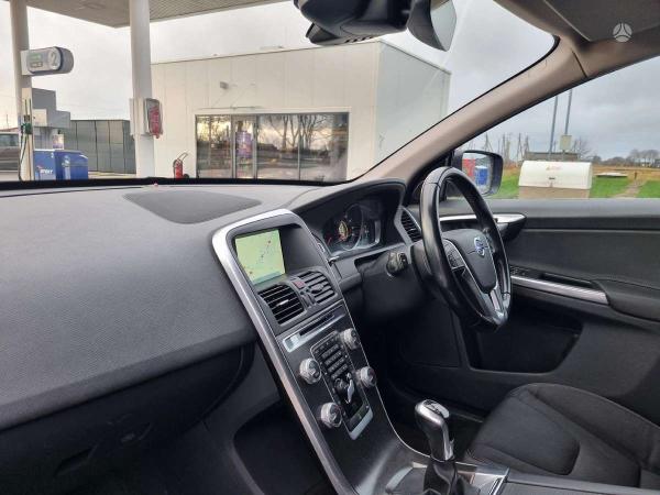 Oranžs Volvo XC60 2014 Tauragė, ar dzinēja tilpumu 2.00 L un nobraukumu 150 tūkst. km par 4450 €, foto 11 vietnē AUTOMOTO.COM.LV