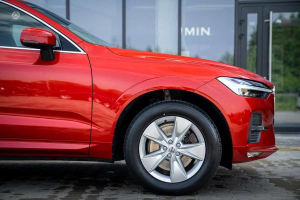 Orange Volvo XC60 2021 in Vilnius, with an engine capacity of 1.97 L and mileage of 80 thousand km for 25650 €, photo 8 on AUTOMOTO.COM.LV