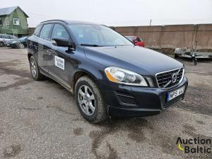 Volvo XC60 2011 Kauņa, ar dzinēja tilpumu 1.98 L un nobraukumu 425 tūkst. km par 4100 €, foto 2 vietnē AUTOMOTO.COM.LV