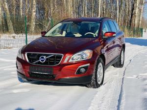 Sarkans Volvo XC60 2009 Kauņa, ar dzinēja tilpumu 2.40 L un nobraukumu 290 tūkst. km par 7690 €, foto 3 vietnē AUTOMOTO.COM.LV