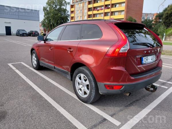 Sarkans Volvo XC60 2009 Valmiera, ar dzinēja tilpumu 2.40 L un nobraukumu 0 tūkst. km par 6250 €, foto 5 vietnē AUTOMOTO.COM.LV
