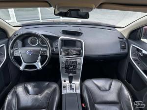 Red Volvo XC60 2010 in Vilnius, with an engine capacity of 2.40 L and mileage of 277 thousand km for 6800 €, photo 14 on AUTOMOTO.COM.LV
