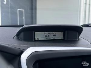 Red Volvo XC60 2010 in Vilnius, with an engine capacity of 2.40 L and mileage of 277 thousand km for 6800 €, photo 17 on AUTOMOTO.COM.LV