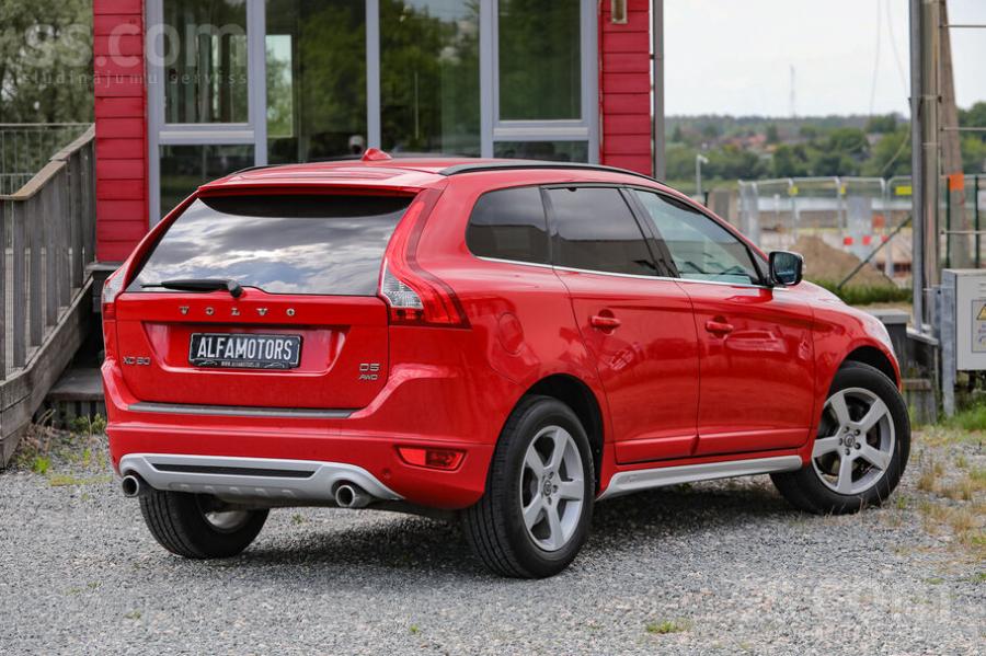 Sarkans Volvo XC60 2010 Rīga, ar dzinēja tilpumu 2.40 L un nobraukumu 0 tūkst. km par 8490 €, foto 5 vietnē AUTOMOTO.COM.LV