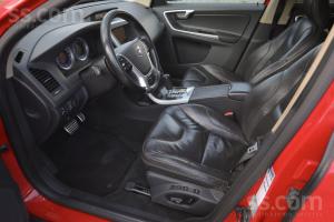 Sarkans Volvo XC60 2010 Rīga, ar dzinēja tilpumu 2.40 L un nobraukumu 0 tūkst. km par 8490 €, foto 8 vietnē AUTOMOTO.COM.LV