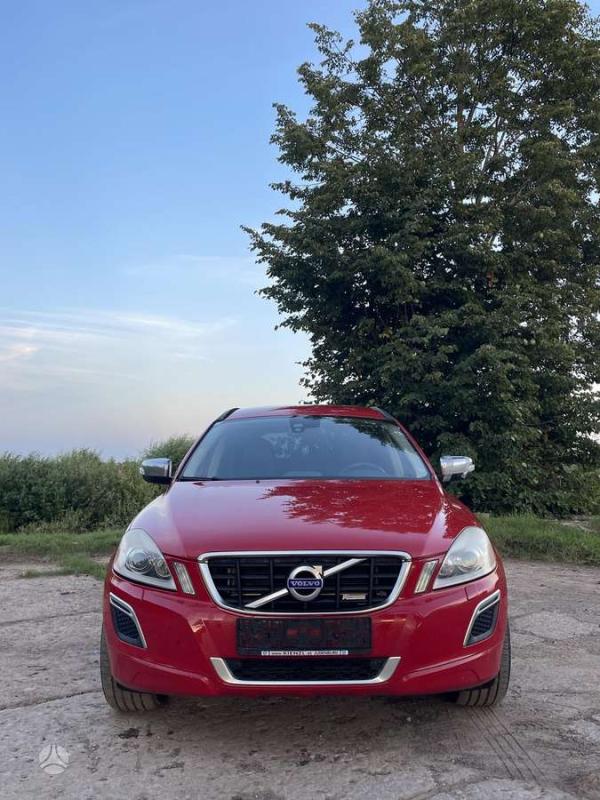 Sarkans Volvo XC60 2010 Kauņa, ar dzinēja tilpumu 2.40 L un nobraukumu 211 tūkst. km par 5300 €, foto 5 vietnē AUTOMOTO.COM.LV