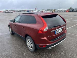 Red Volvo XC60 2010 in Vilnius, with an engine capacity of 3.19 L and mileage of 122 thousand km for 9900 €, photo 13 on AUTOMOTO.COM.LV