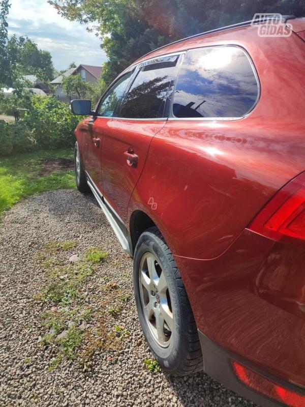Sarkans Volvo XC60 2010 Panevēža, ar dzinēja tilpumu 3.20 L un nobraukumu 300 tūkst. km par 5000 €, foto 10 vietnē AUTOMOTO.COM.LV