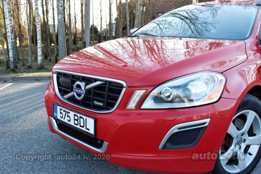 Sarkans Volvo XC60 2011 Tartu, ar dzinēja tilpumu 2.40 L un nobraukumu 377 tūkst. km par 8500 €, foto 4 vietnē AUTOMOTO.COM.LV