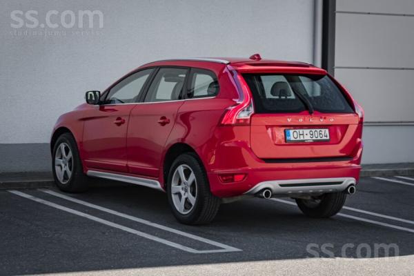 Sarkans Volvo XC60 2011 Rīga, ar dzinēja tilpumu 2.40 L un nobraukumu 323 tūkst. km par 7500 €, foto 6 vietnē AUTOMOTO.COM.LV