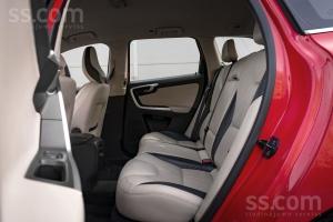 Sarkans Volvo XC60 2011 Rīga, ar dzinēja tilpumu 2.40 L un nobraukumu 323 tūkst. km par 7500 €, foto 11 vietnē AUTOMOTO.COM.LV